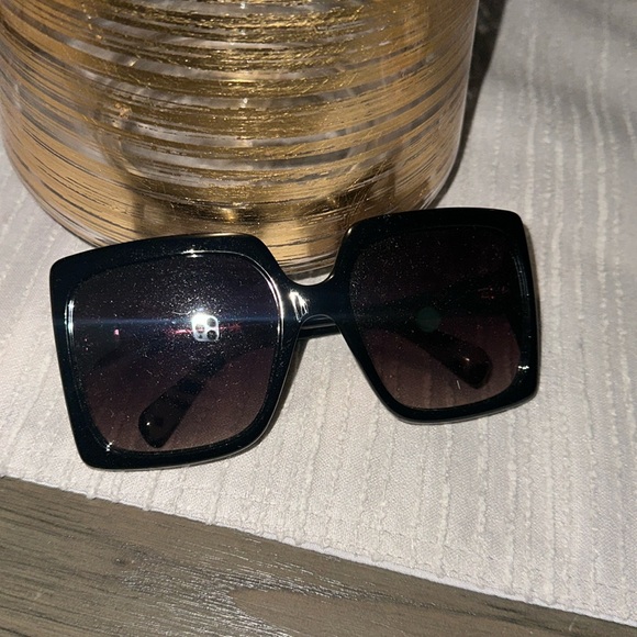 Jessica Simpson | Accessories | Jessica Simpson Sunglasses | Poshmark